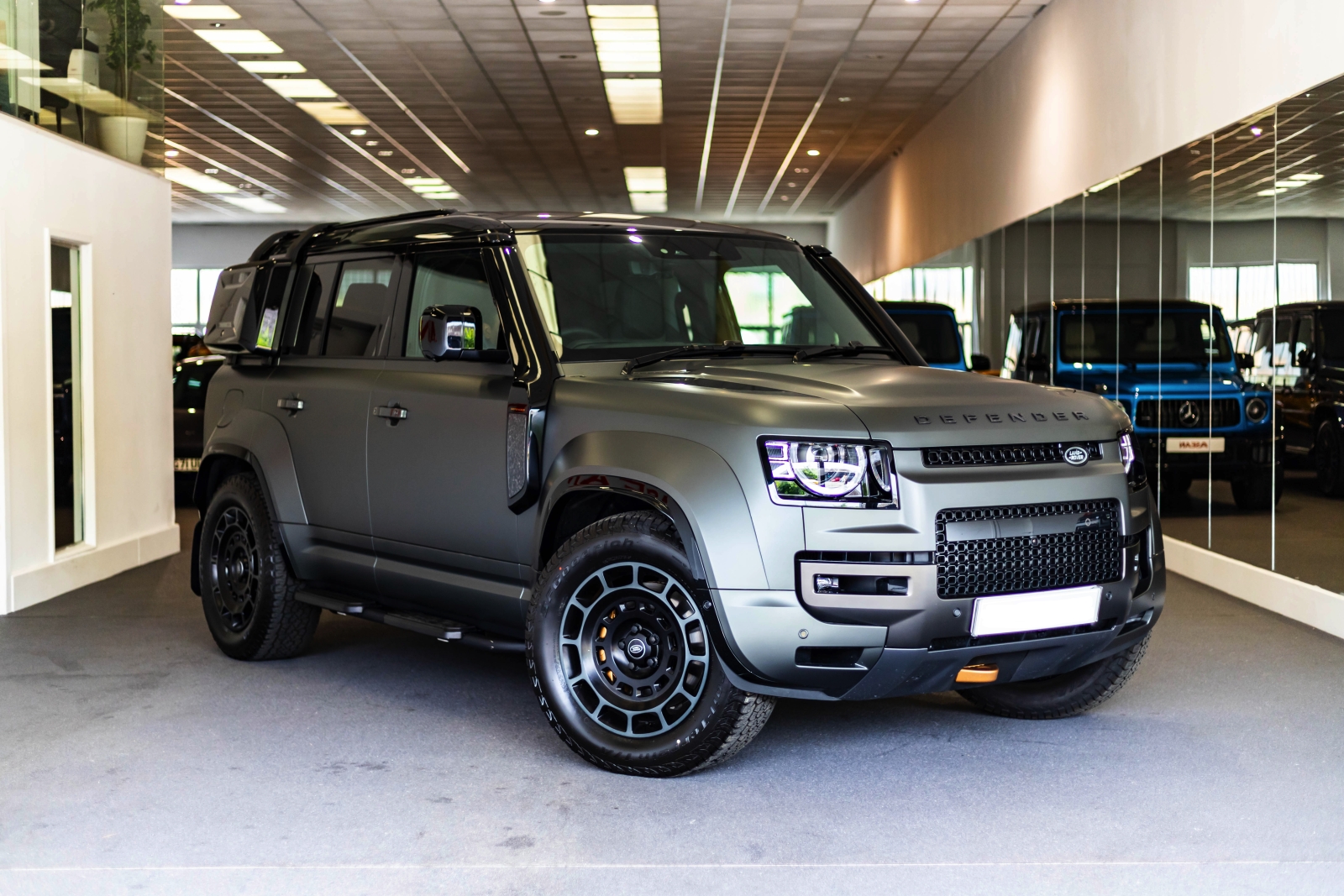 2025 Land Rover Defender Octa Edition One - Our Showroom - Premiership ...